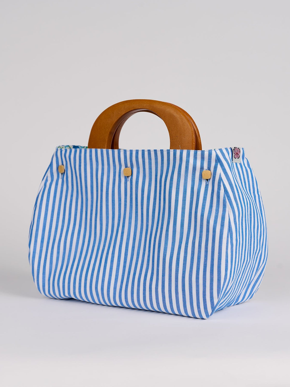 Bermuda Bags and Covers – Lesley Evers