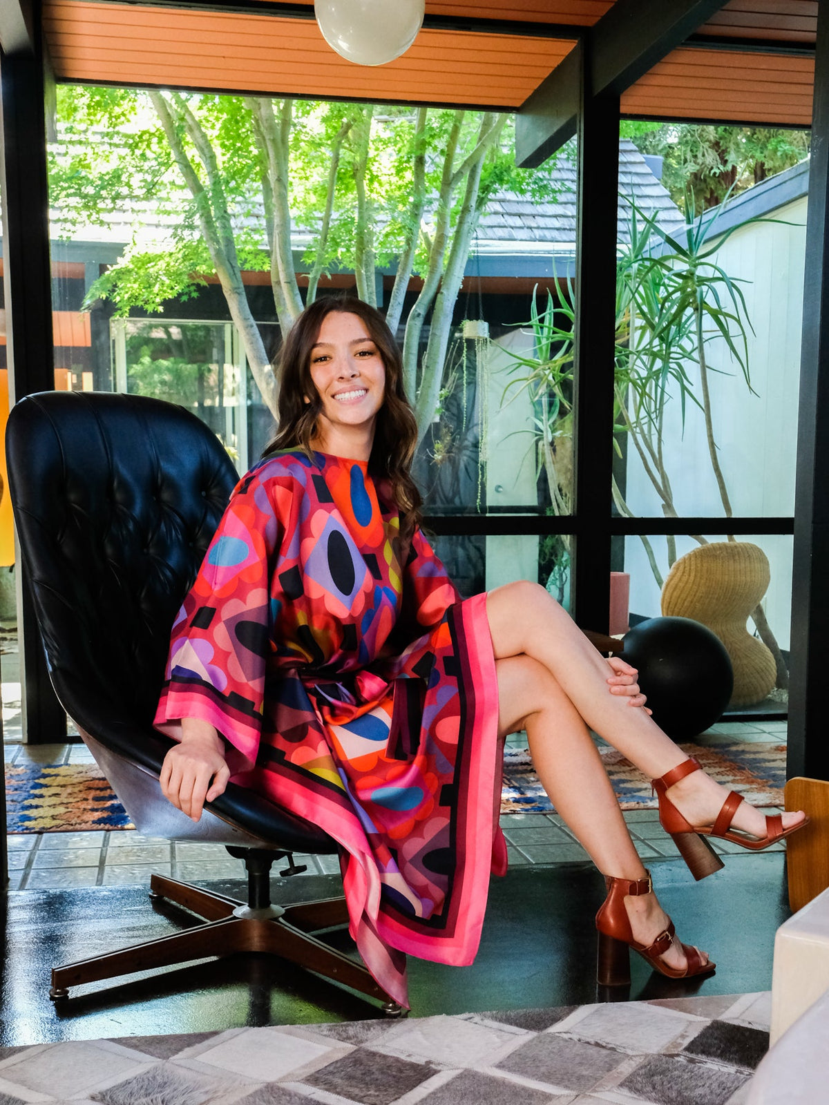 SERENA silk caftan Gems Garnet – Lesley Evers