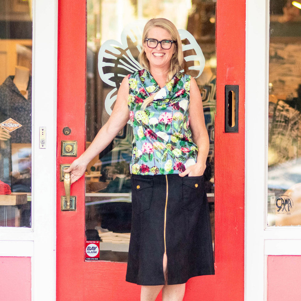 Tops – Lesley Evers